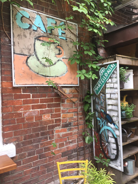 Bicycle at Martello Alley - small screen